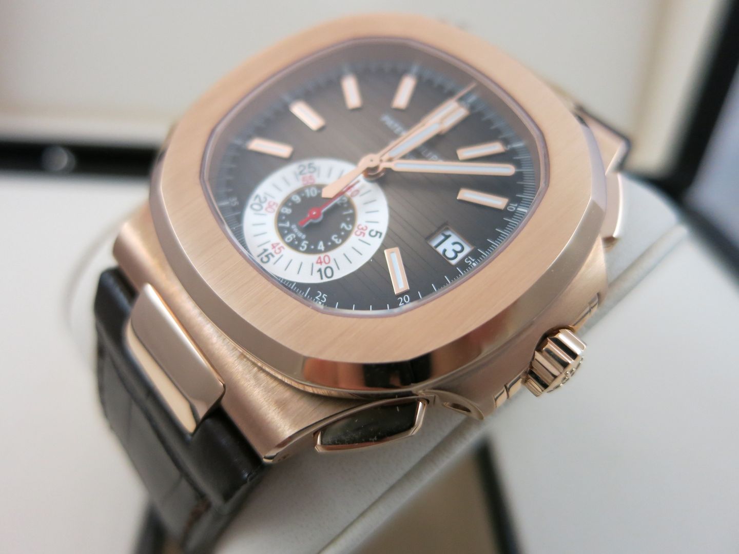 Fs: PATEK PHILIPPE NAUTILUS 5980R ROSE GOLD CHOCOLATE DIAL COMPLETE ...