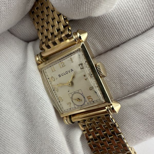 BULOVA 1940 FANCY BULLET LUGS CALIBER 8AE 10k Gold Filled Case ...