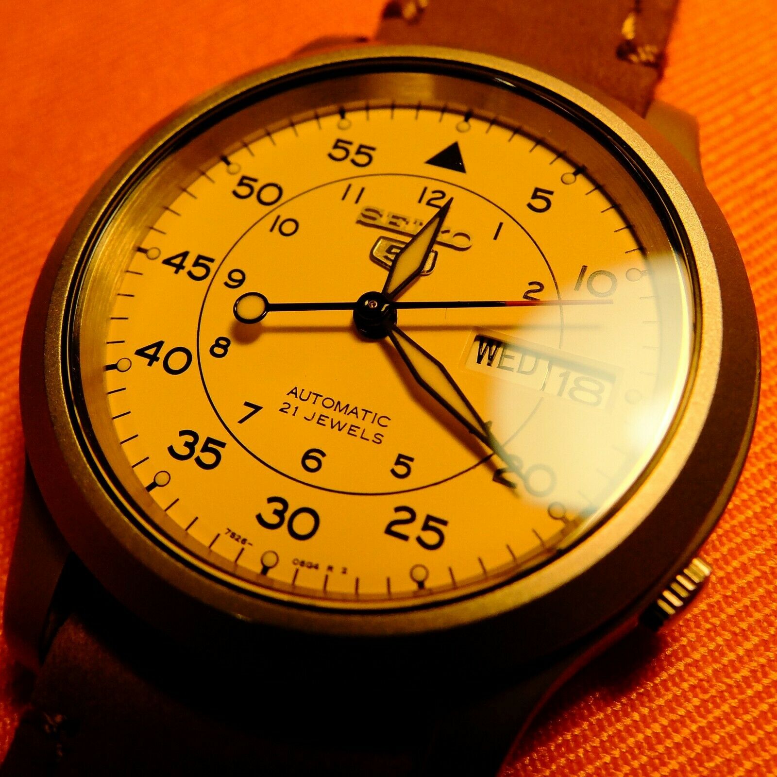 Seiko 5 SNK803 Automatic bundle: sapphire crystal upgrade and extra ...