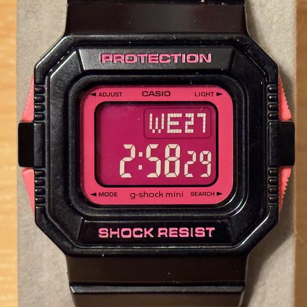 [WTS] Casio G-Shock Mini GMN-550-1B Black Pink Square Digital Watch ...