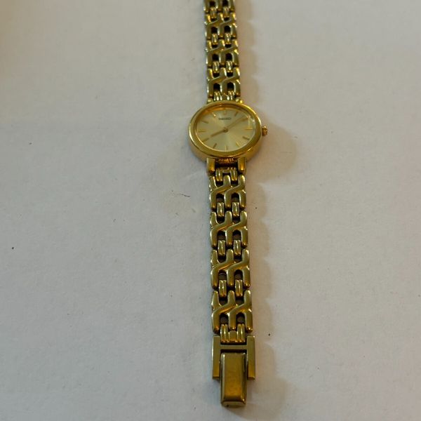 Seiko - Ladies gold metal link strap watch 1N00-1E09 - Untested ...