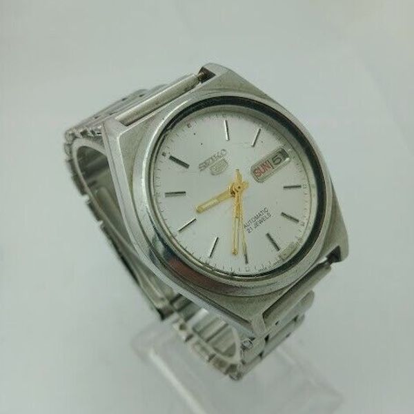 Vintage Seiko 5 7009-876A Silver Dial Day/Date Mens Automatic Parts | WatchCharts Marketplace