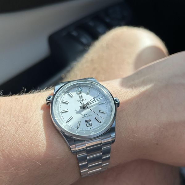[WTS] Traska Venturer GMT V4- White - 635$ shipped! | WatchCharts ...