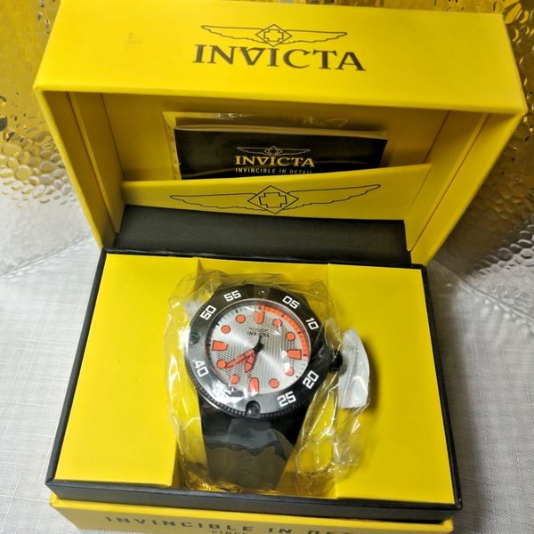 Invicta Pro Diver Master of the Oceans TRITNITE Night Glow Watch ...