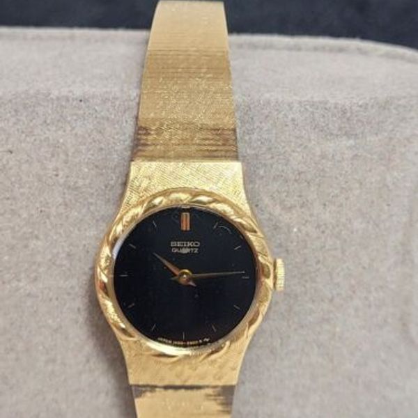 Vintage Seiko Quartz Womens Ladies Gold Tone Wrist Watch Japan | WatchCharts Marketplace