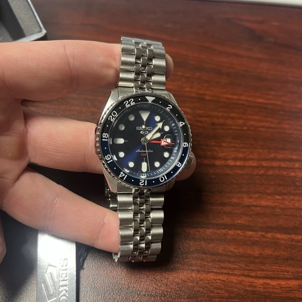 Seiko 5 Sports SKX GMT Series SSK003K1 Blue Dial Blueberry Batman Bezel ...
