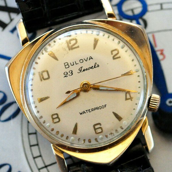 Vintage 1960 (M0 Bulova Watch RARE Beautiful Triangle Case Looks ...