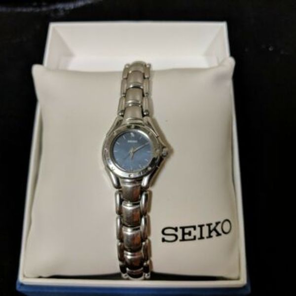 Seiko Women's Petite Watch 1N01-0CW0 Steel Quartz, new battery ...