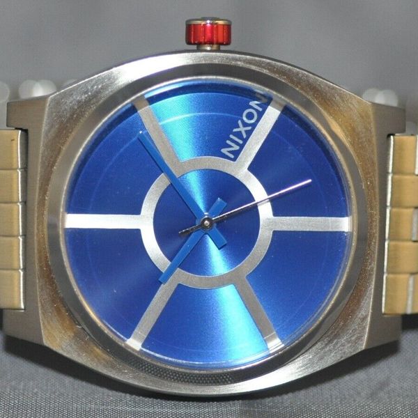 Nixon The Time Teller Star Wars Beep Boop R2D2 Blue Dial Stainless ...
