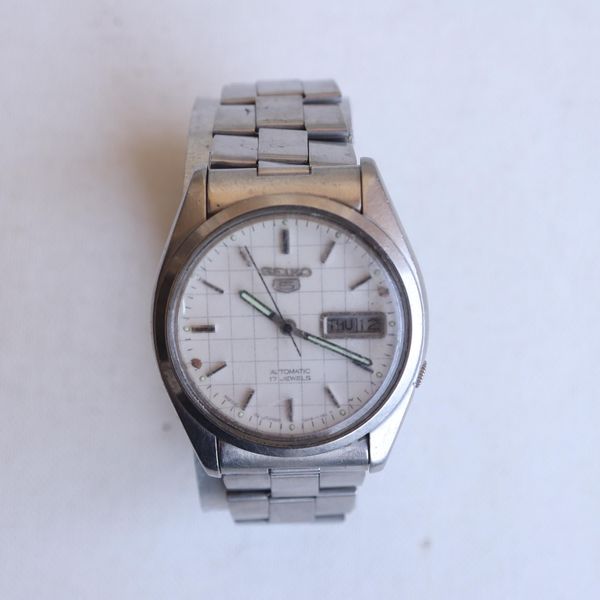 [WTS] Vintage 1970s Seiko 5 7009-821J Automatic Men's Watch – White Grid Dial | 17 Jewels | Day ...