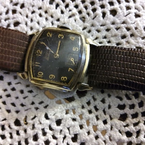 vintage elgin watch vintage elgin deluxe watch gold tone elgin ...