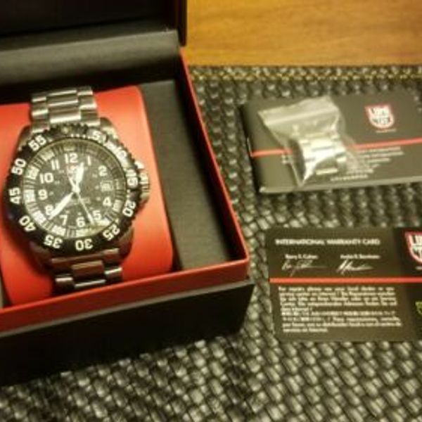 USED Luminox Men's Colormark 3150 Black Dial 44mm Diver Watch *NEEDS ...