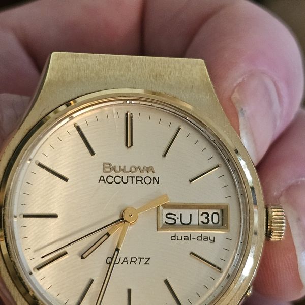 Mens Vintage Bulova Date Watch N9 | WatchCharts Marketplace