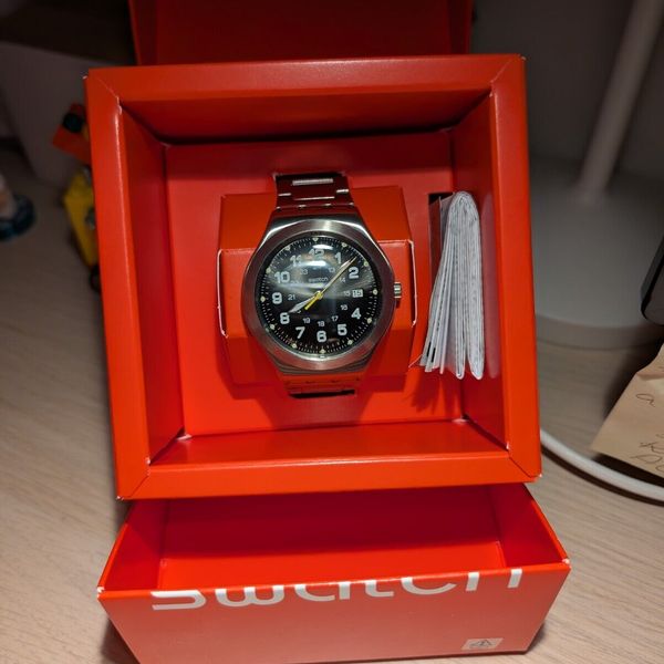 Swatch 'Happy Joe Lime' (YWS439GC) Hamilton Khaki Field homage - AS NEW ...