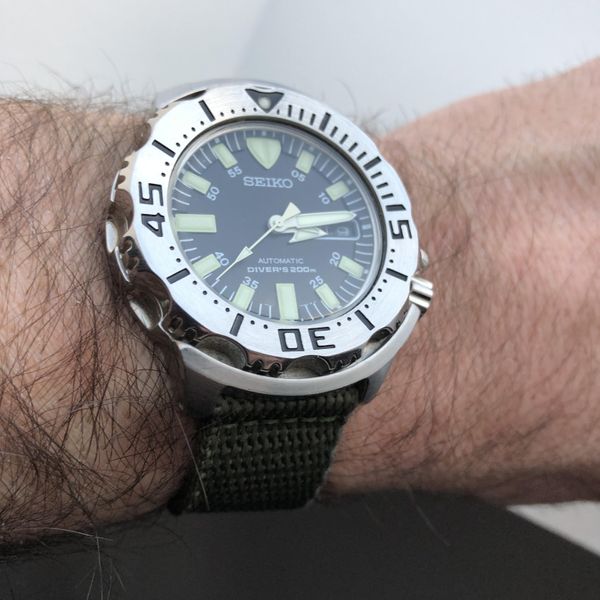 Seiko Monster black dial | WatchCharts