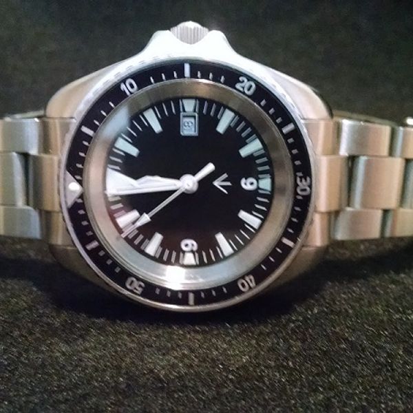 ***SOLD*** CWC Royal Navy diver homage | WatchCharts Marketplace