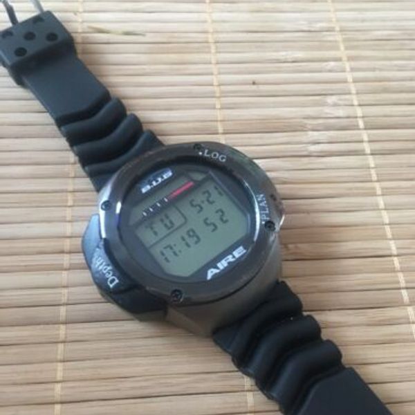 Scubapro B.U.G. Aire Digital Diver Watch Dive Computer Titanium Japan ...
