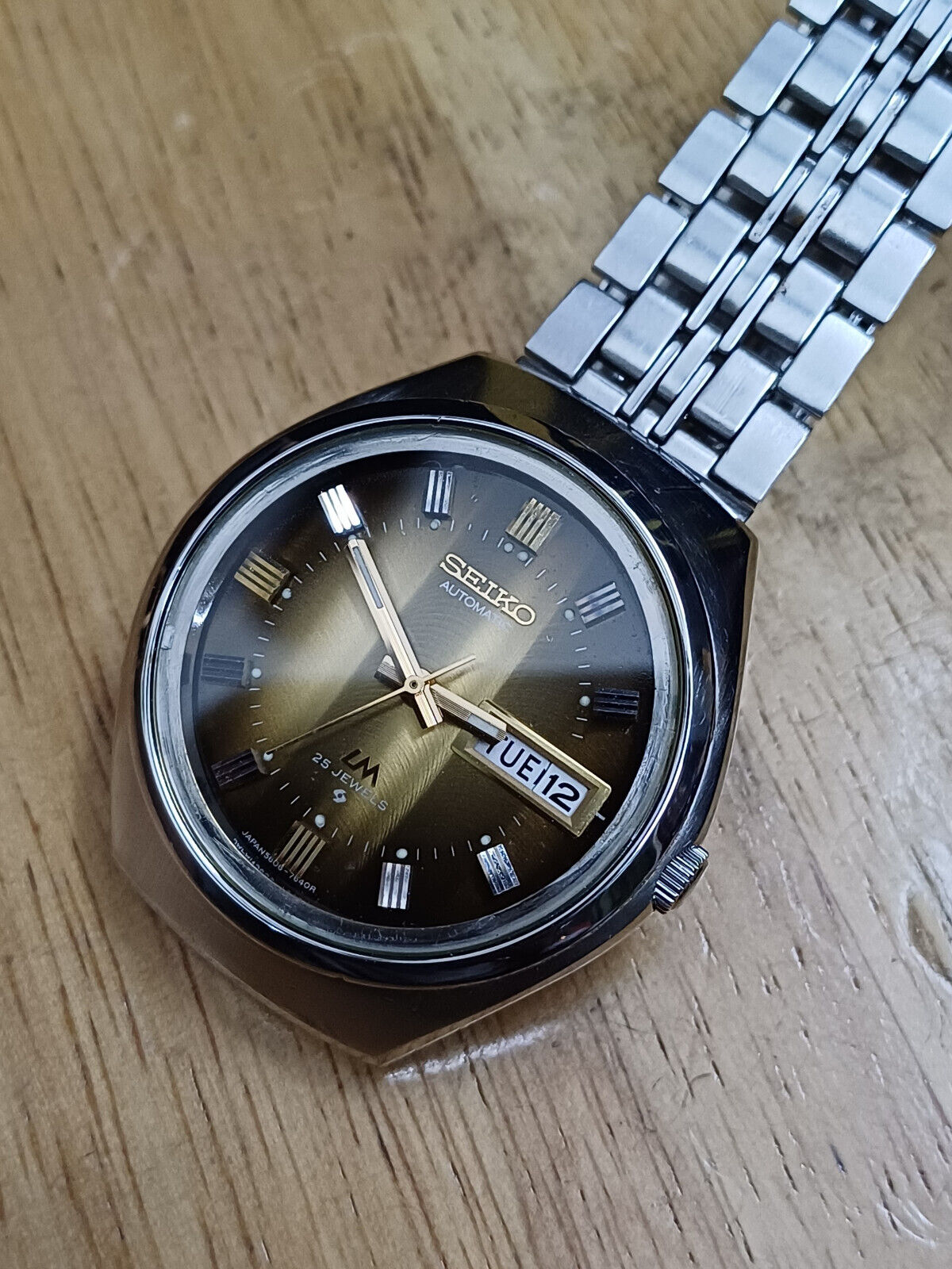 Seiko Lord Matic 5606-7300 Price, Specs, Market Insights | WatchCharts