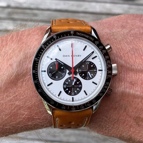 Dan Henry 1962 with tan rally strap - w/box, cylinder, roll and papers ...