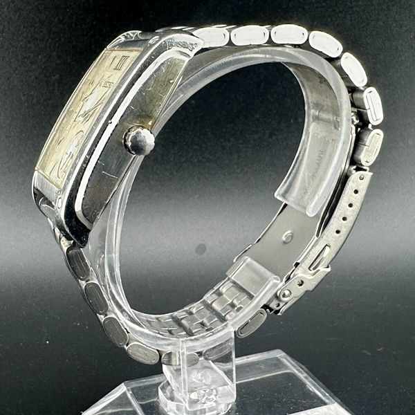 Seiko Men's Silver Dial Tank Style Retrograde Day Date Quartz 34mm 5Y66 ...
