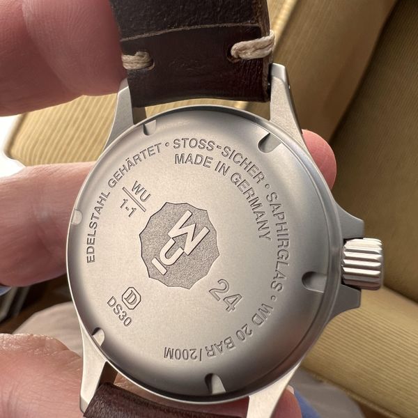 [WTS] Damasko DS30 Wind Up Edition Full Kit | WatchCharts