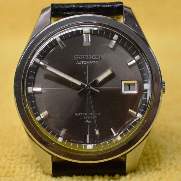 Seiko Automatic Vintage Sportsmatic Sunburt Crosshair Dial Watch - 7625 ...
