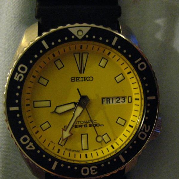 SOLD - Seiko Men's SKXA35 Automatic Dive Urethane Strap Watch ...