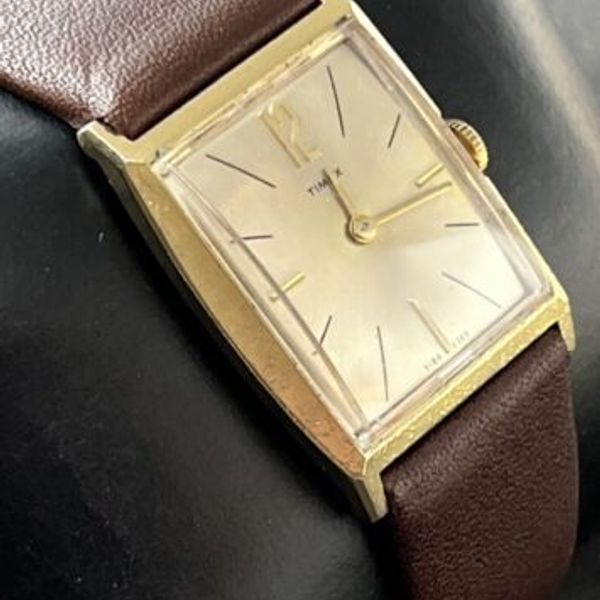 Vintage 1969 TIMEX Tank Menâ s 34mm Mechanical Watch Gold Case Dial ...
