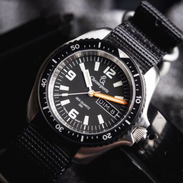 Mens SeaQuartz 300 Dive Watch by Sea Quartz | WatchCharts Marketplace