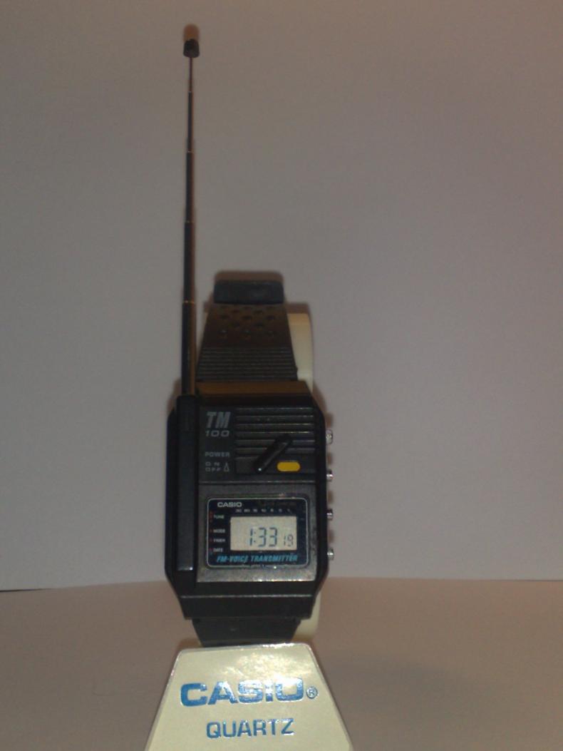Ultra rare Casio FM transmitter watch TM-100 with Service Ultra rare Casio FM transmitter watch TM-100 with Service