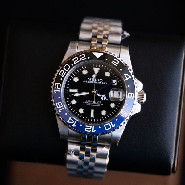 [MOD] SEIKO WATCH MOD BATMAN GMT Master II 40mm | WatchCharts Marketplace