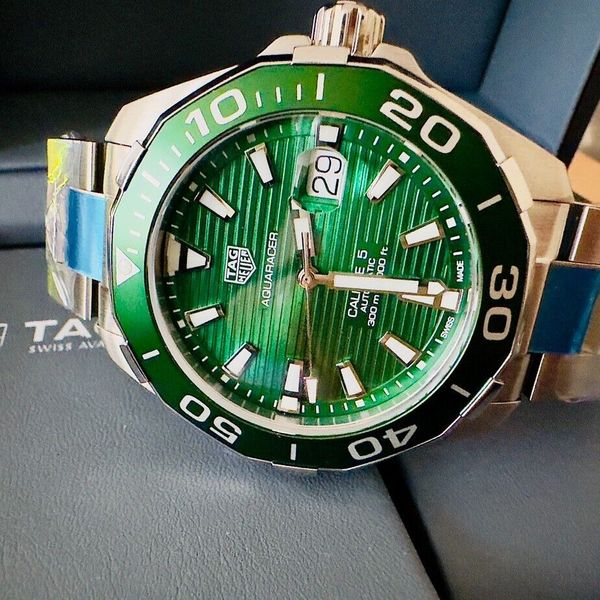 TAG Heuer Aquaracer Date HULK WAY201S.BA0927 Automatic Green Dial Watch ...
