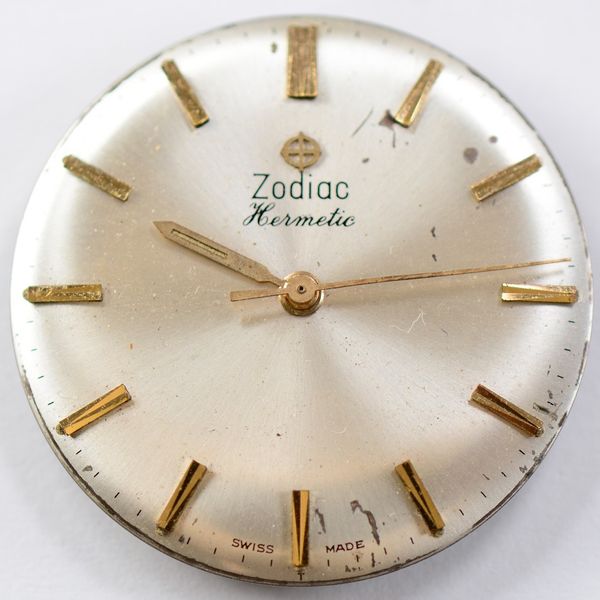 ZODIAC MEN'S WATCH MOVEMENT & DIAL | WatchCharts Marketplace