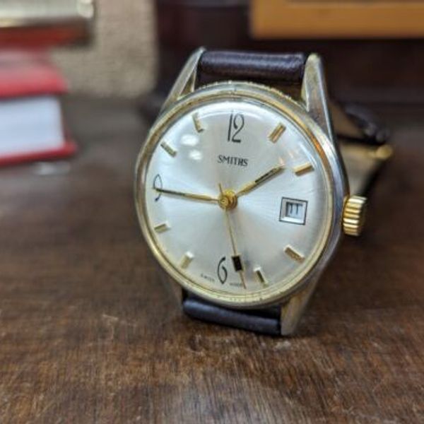 Mens Vintage Smiths Date Function Sunburst Baton Indices Watch ...