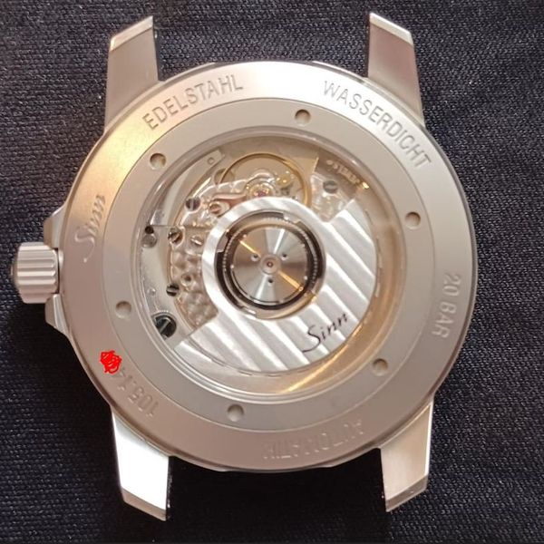 [$1,600 USD] FS : Sinn 105 St Sa UTC, black dial, on bracelet, Box and ...