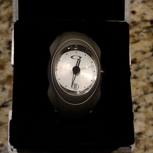 Oakley Time Bomb - Original Version Limited Edition | WatchCharts