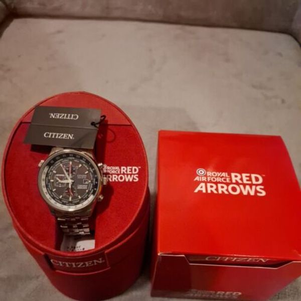 Citizen Eco Drive Mens Watch Red Arrows Brand New In Box Rare 5 year ...