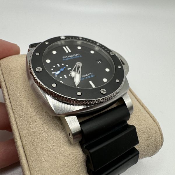 Panerai Submersible PAM02683 42mm | WatchCharts Marketplace