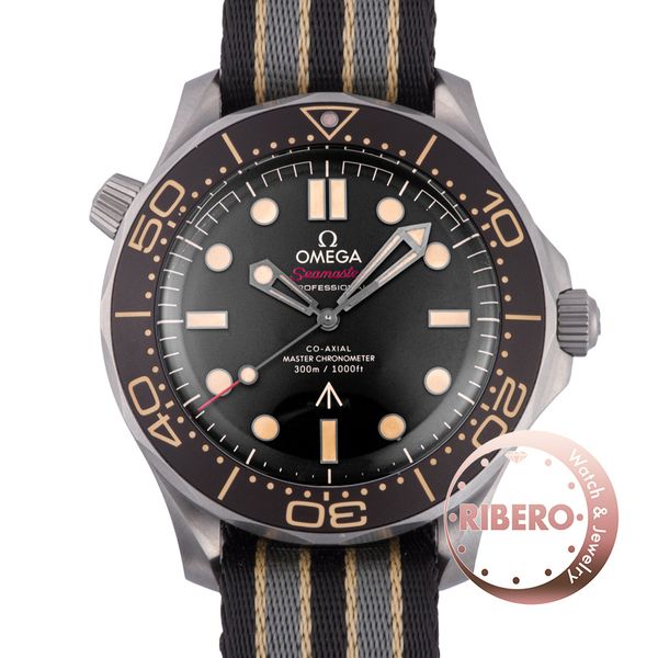 OMEGA Omega Seamaster Diver 300 Co-Axial Master Chronometer 007 Edition ...