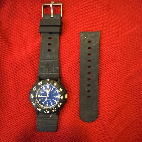 Luminox Series 3000 3900 V3 Watch PARTS OR REPAIR ONLY *** Needs ...