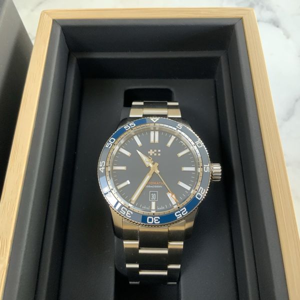 Christopher Ward C60 Trident Pro 300 Watch 42mm Blue Dial On Bader ...