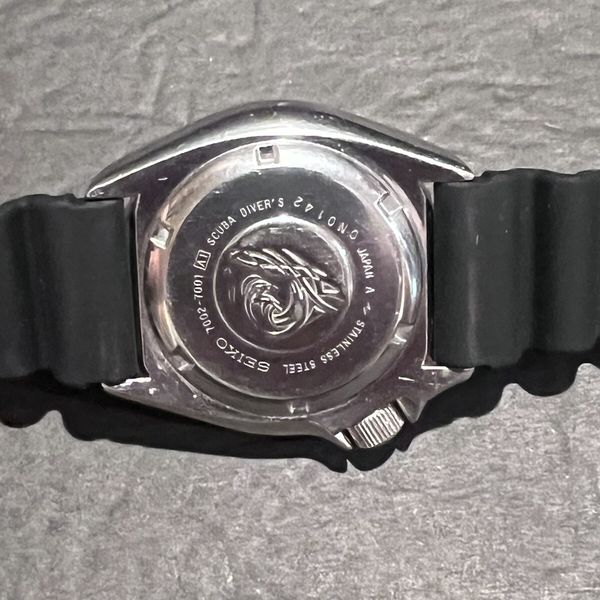 SEIKO Scuba Diver 7002-7001 Men's Watch Automatic | WatchCharts Marketplace