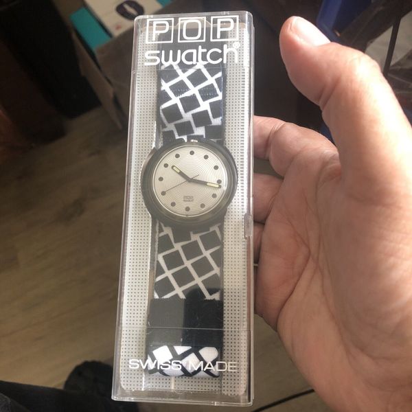 NOS Swatch Pop Watch NEW BATTERY | WatchCharts Marketplace