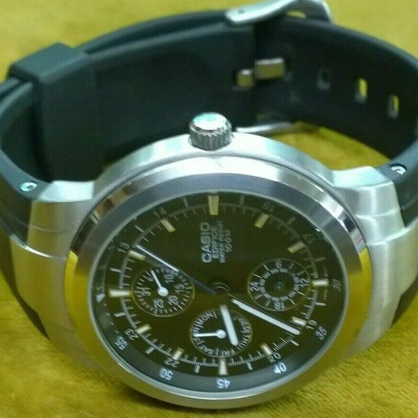 Working Super Clean Casio Edifice EF-305 Chronograph Men's Wristwatch ...