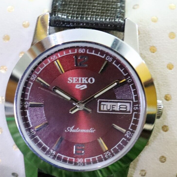 SEIKO 5 AUTOMATIC RED DIAL DAY/DATE VINTAGE MEN'S WRIST WATCH ...