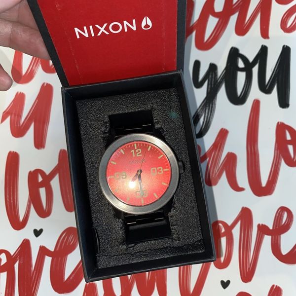 Nixon Corporal Watch. Red Dial On Gunmetal SS. Excellent Condition ...