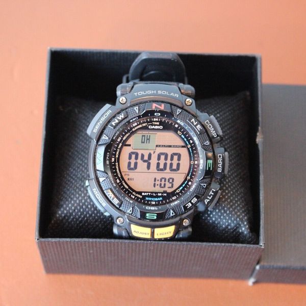 Casio PRO TREK Pathfinder PAG-240 Men's Wristwatch | WatchCharts Marketplace