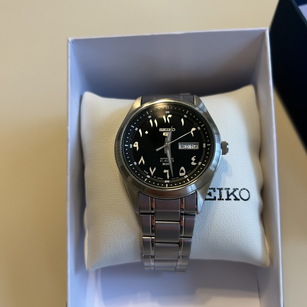 Seiko 5 Sports Men's Black Watch - SNKP21J1 | WatchCharts Marketplace