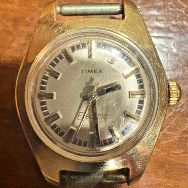Timex Electric Ladies Watch vintage (no working battery) | WatchCharts Marketplace