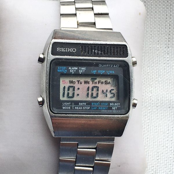 1978 Men's Vintage Seiko A159-5019-G Digital LCD Alarm Chronograph Wristwatch | WatchCharts ...